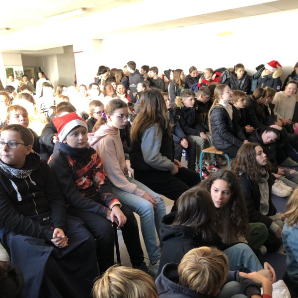 Spectacle de Noël - Collège Penanroz à Pont-Aven